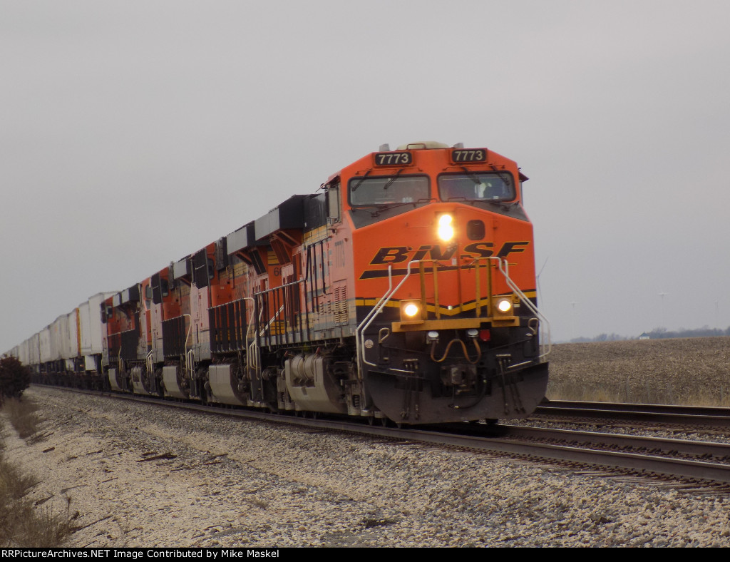 BNSF 7773